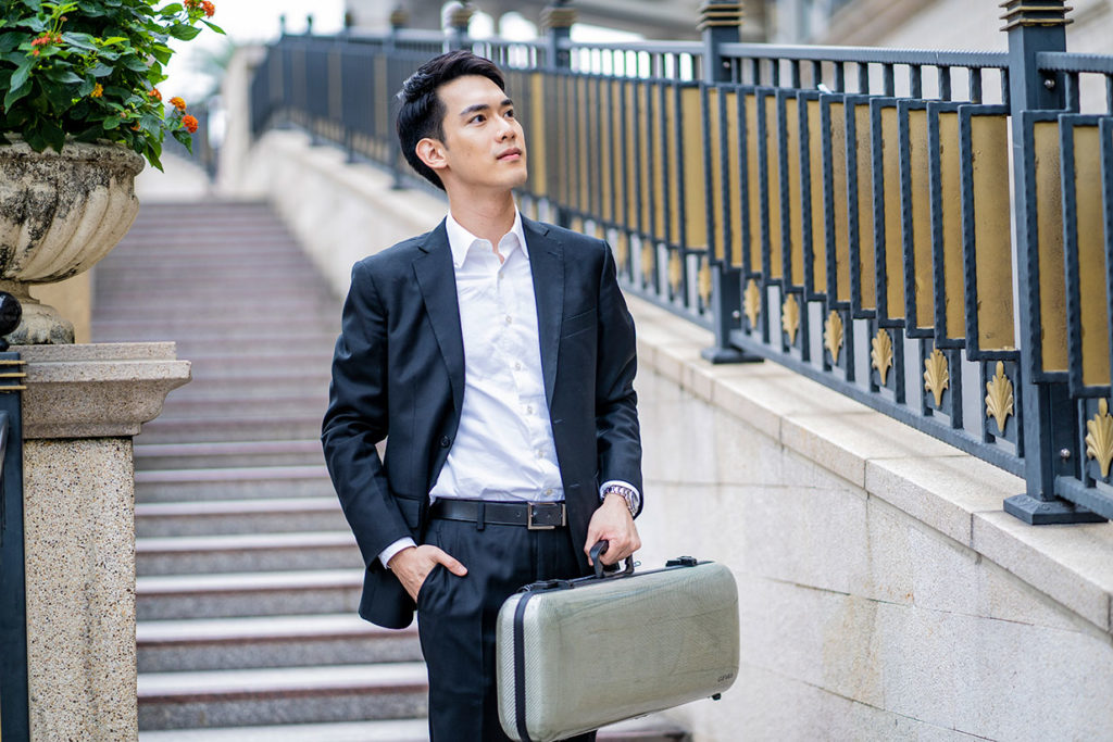 Gallery - Richard Lin Violin
